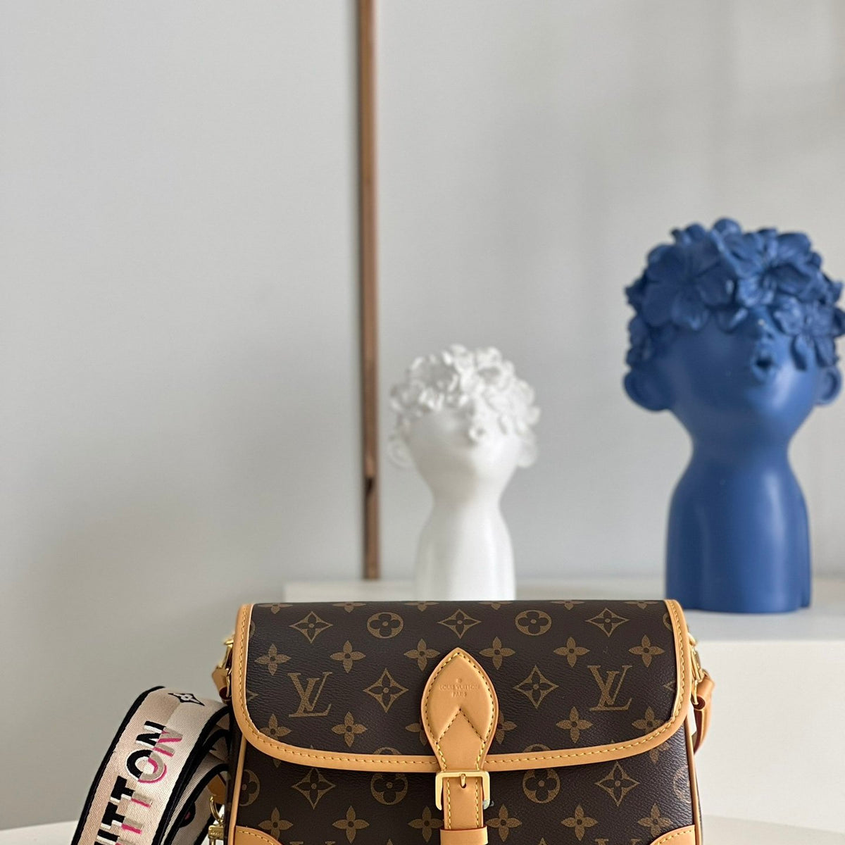 Bolsa Diane Monogram – Manfrim Store